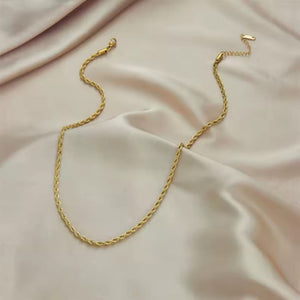 RIA Rope Chain Necklace